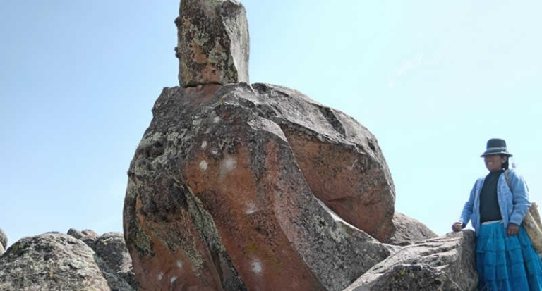 Bosque de Piedras Qaqinkurani Qullu: misticismo en Collini