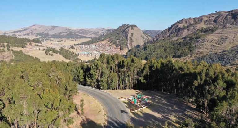 Cerro Mirador Natural de Cruzpata | Panorama sobre Moho